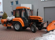 Tractor PRONAR 320AMK - Pronar Sp. z o.o.